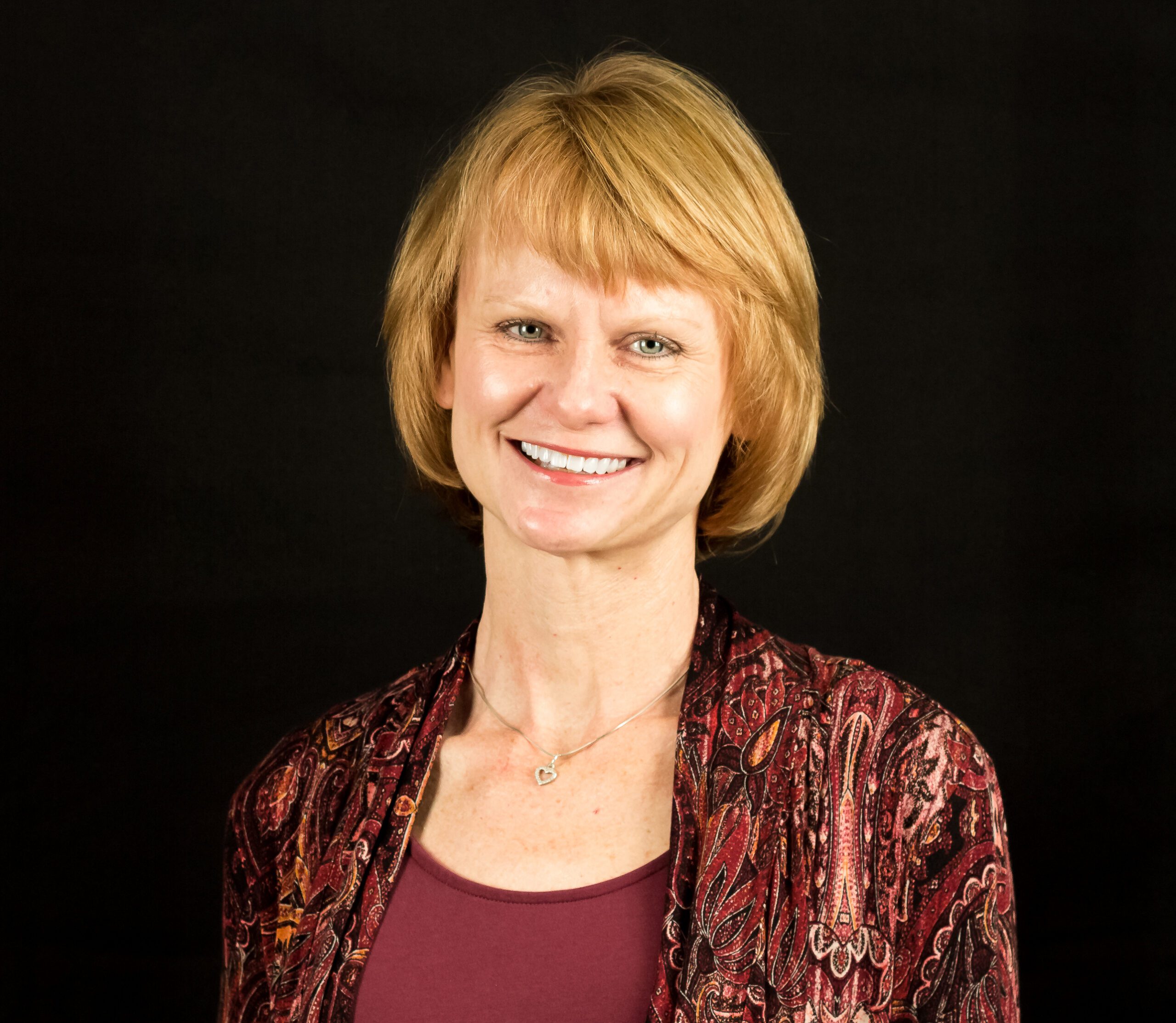 Kim Kerr | Merritt Clubs